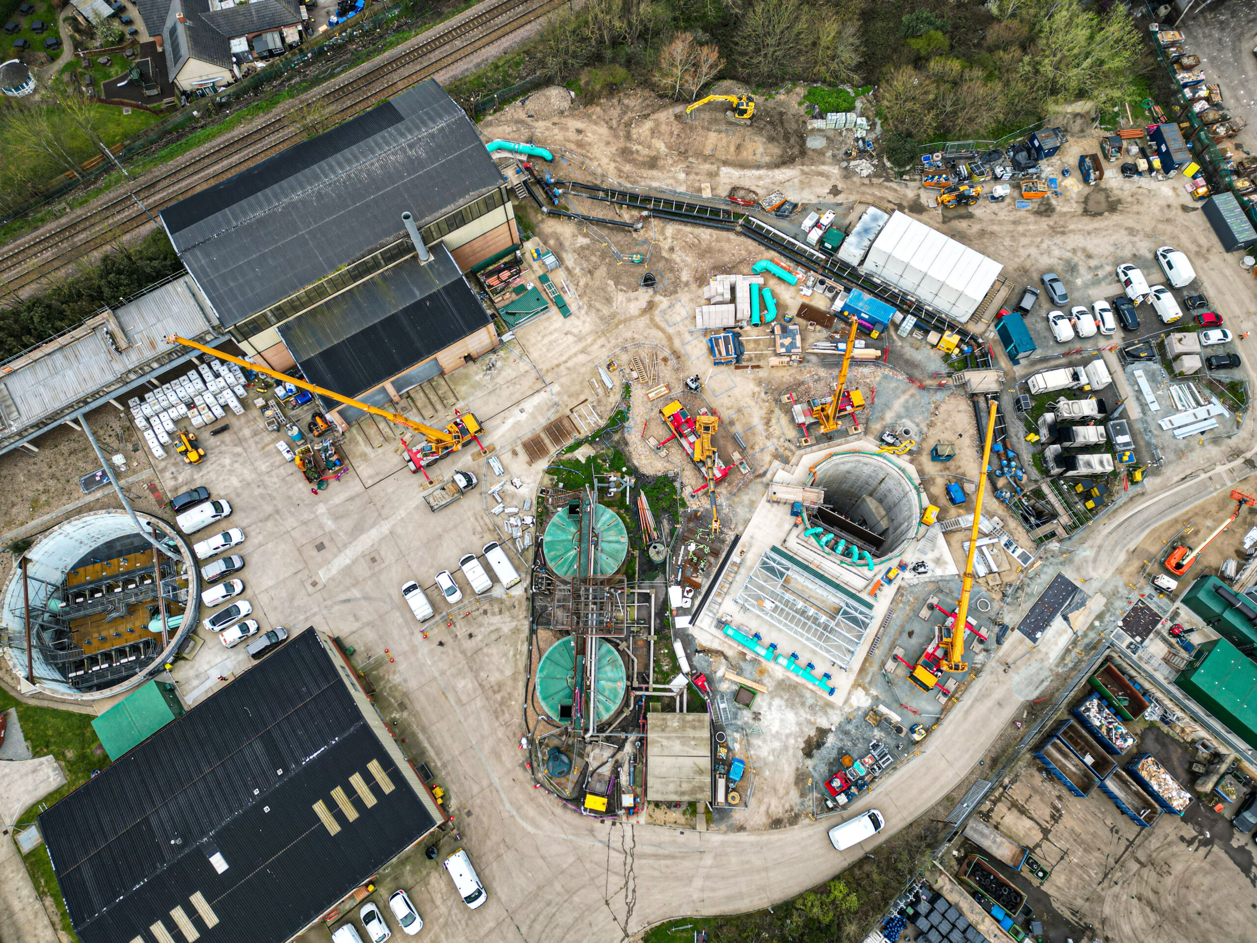 Crane Hire & Contract Lifting Solutions UK | Cadman Cranes
