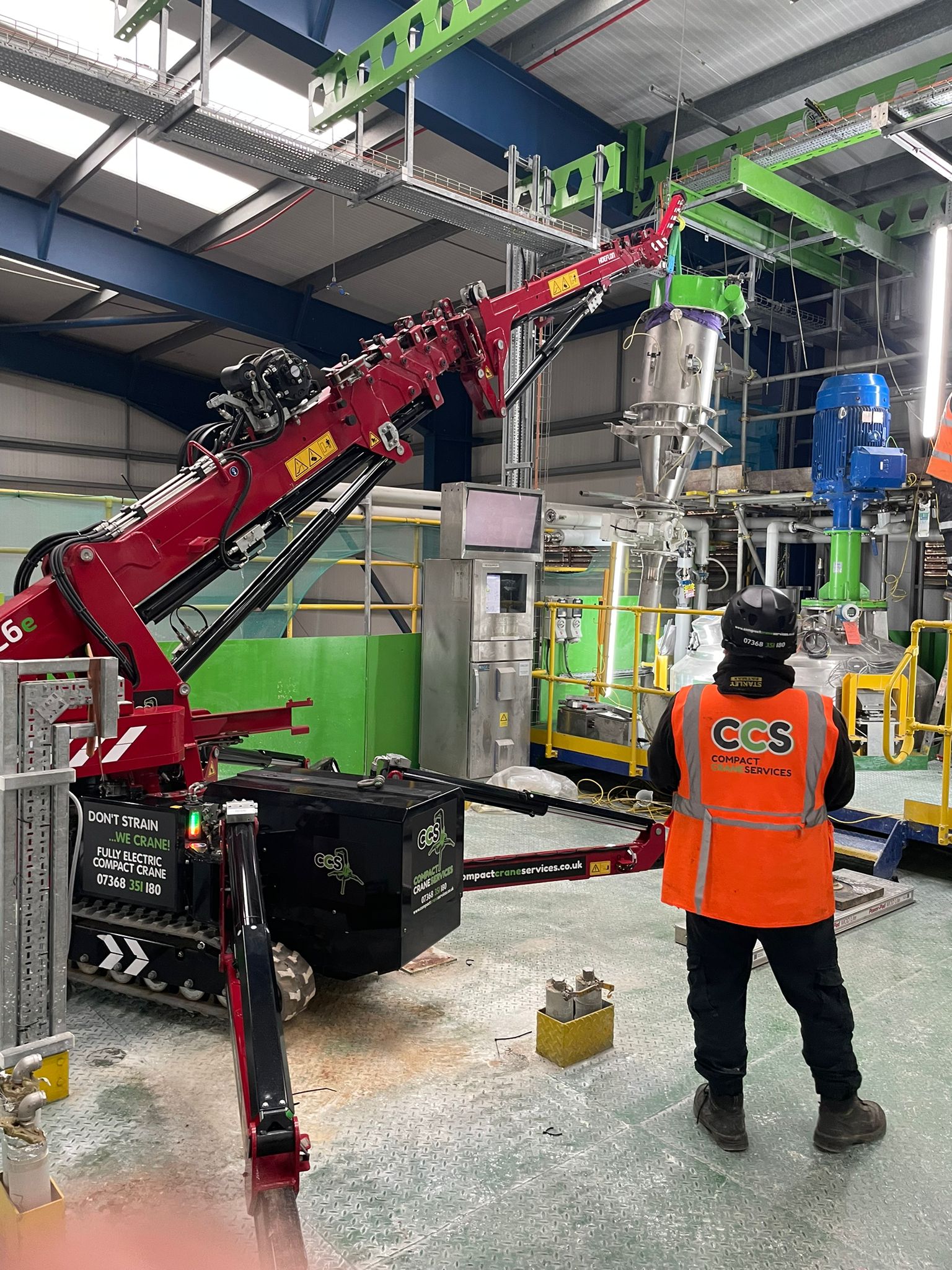 Heavy Machinery Moving Specialists | Heavy Lifting Services | Cadman Cranes